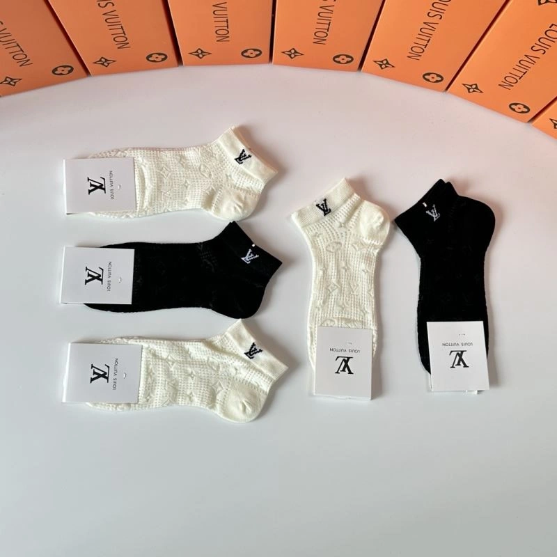 Precise copy Louis Vuitton Socks