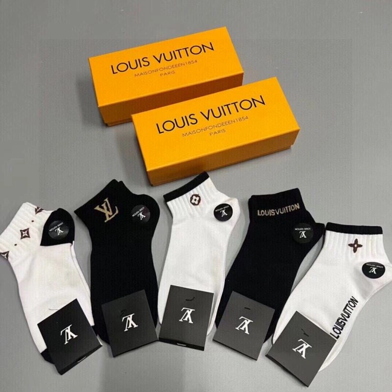 Precise copy Louis Vuitton Socks