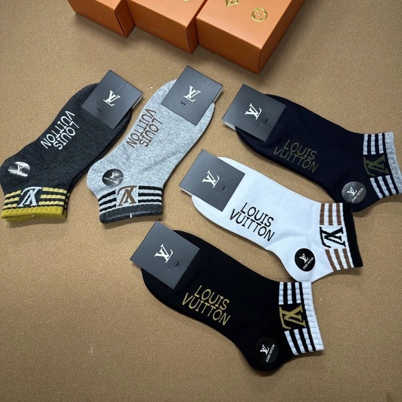 Economical Louis Vuitton Socks