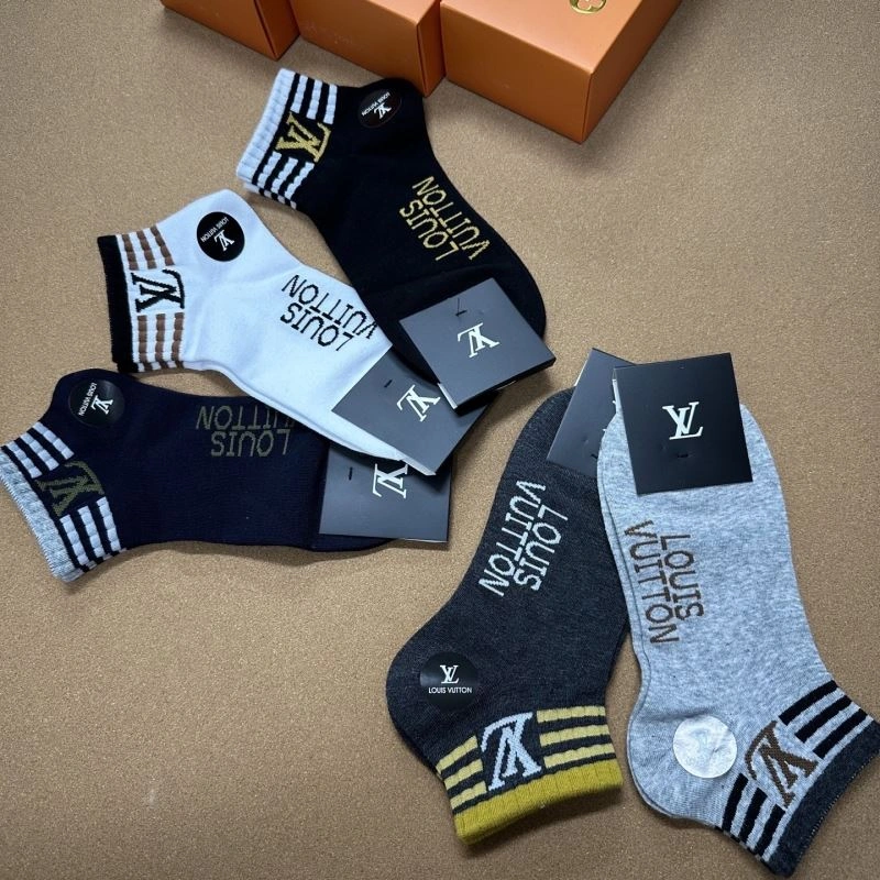 Economical Louis Vuitton Socks