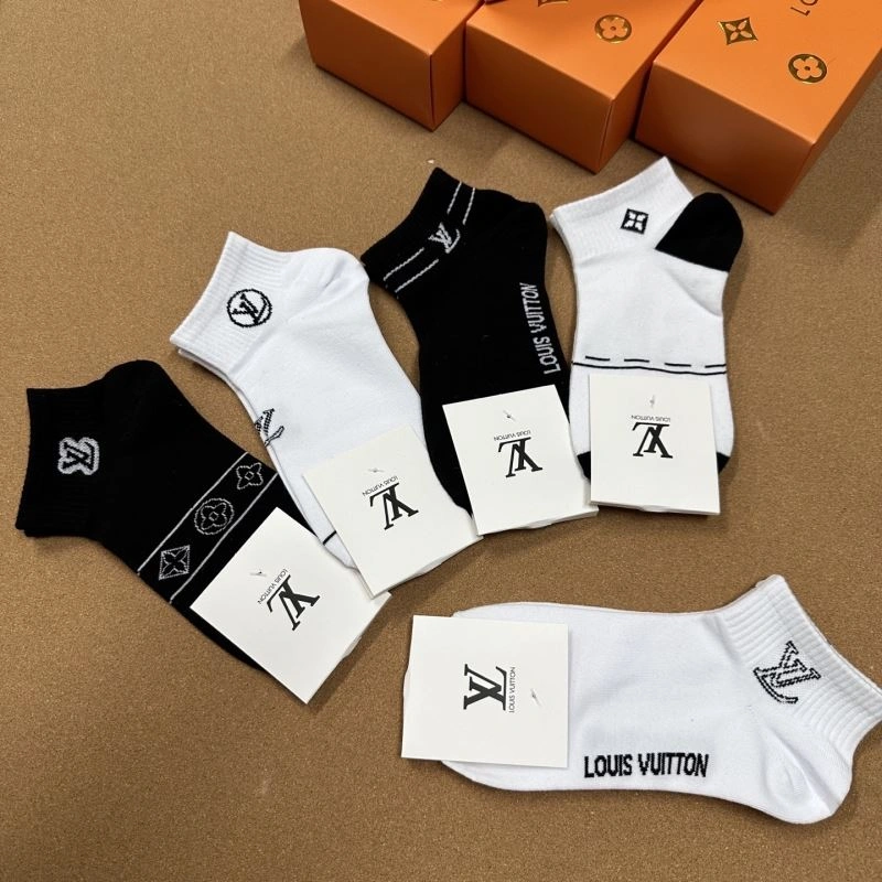 Bargain Louis Vuitton Socks