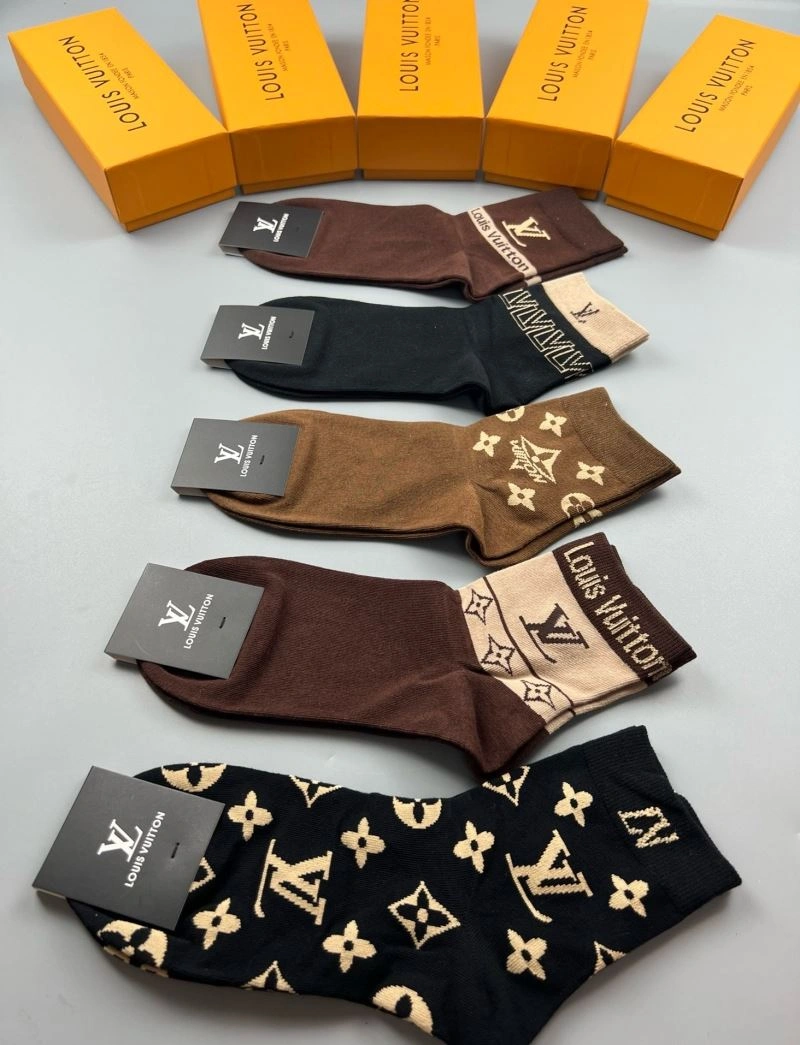 Inexpensive Louis Vuitton Socks