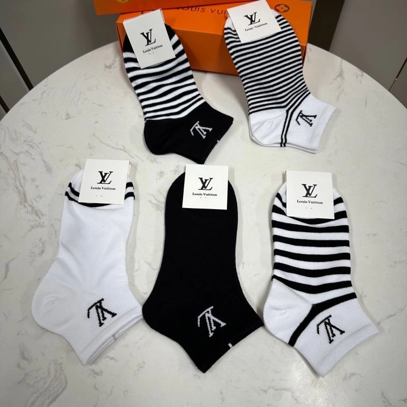 Exact replica Louis Vuitton Socks