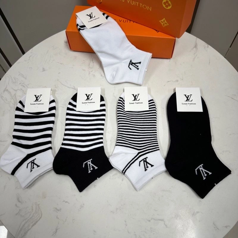 Exact replica Louis Vuitton Socks
