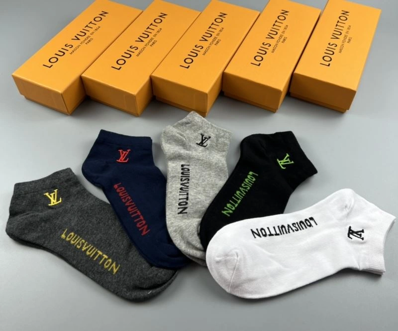Mirror quality Louis Vuitton Socks