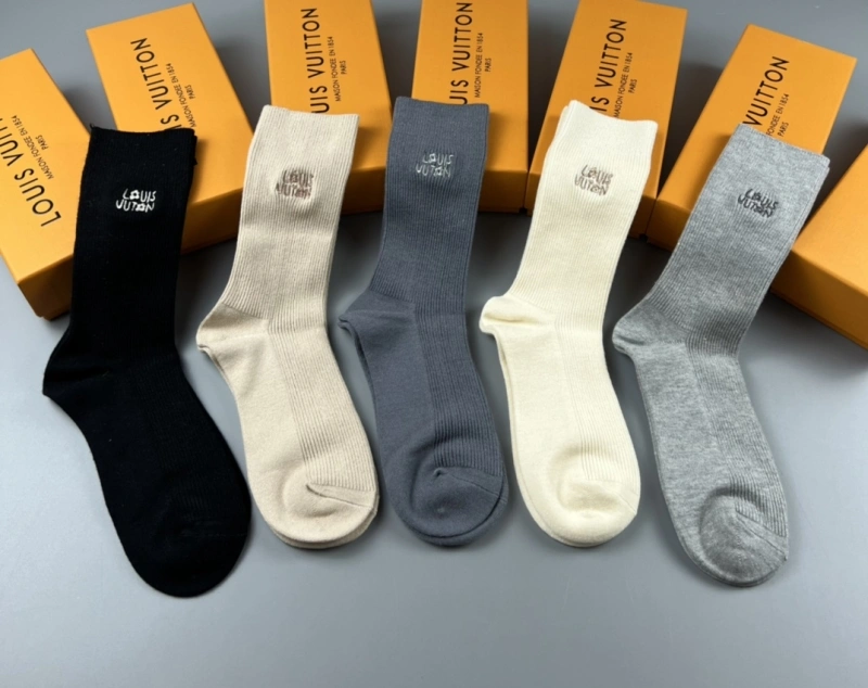 Factory-made Louis Vuitton Socks