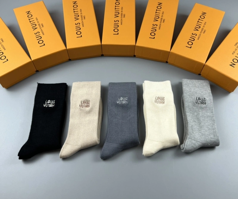 Factory-made Louis Vuitton Socks