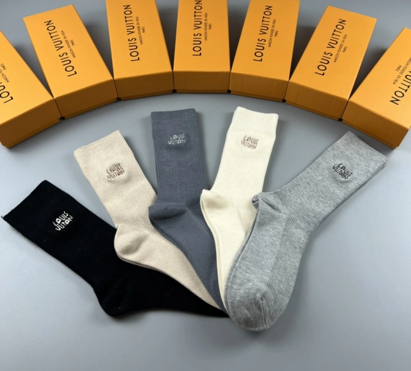 Factory-made Louis Vuitton Socks