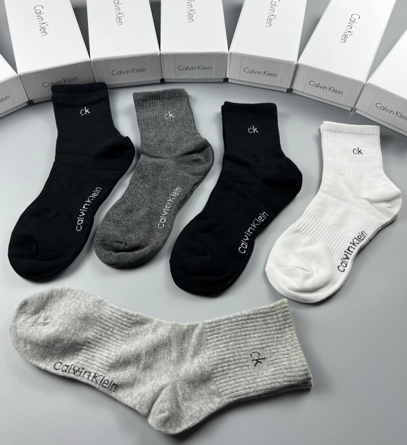 Precise copy Louis Vuitton Socks