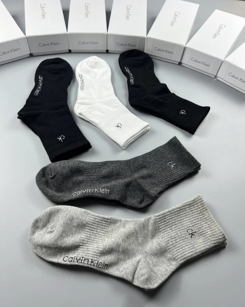 Precise copy Louis Vuitton Socks