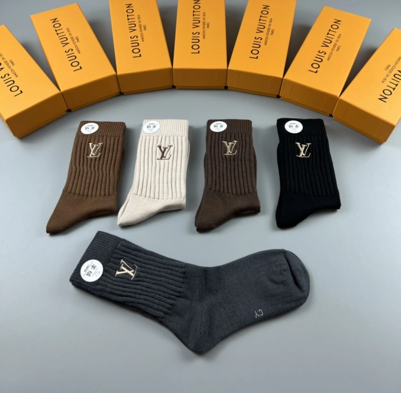 Accurate model Louis Vuitton Socks