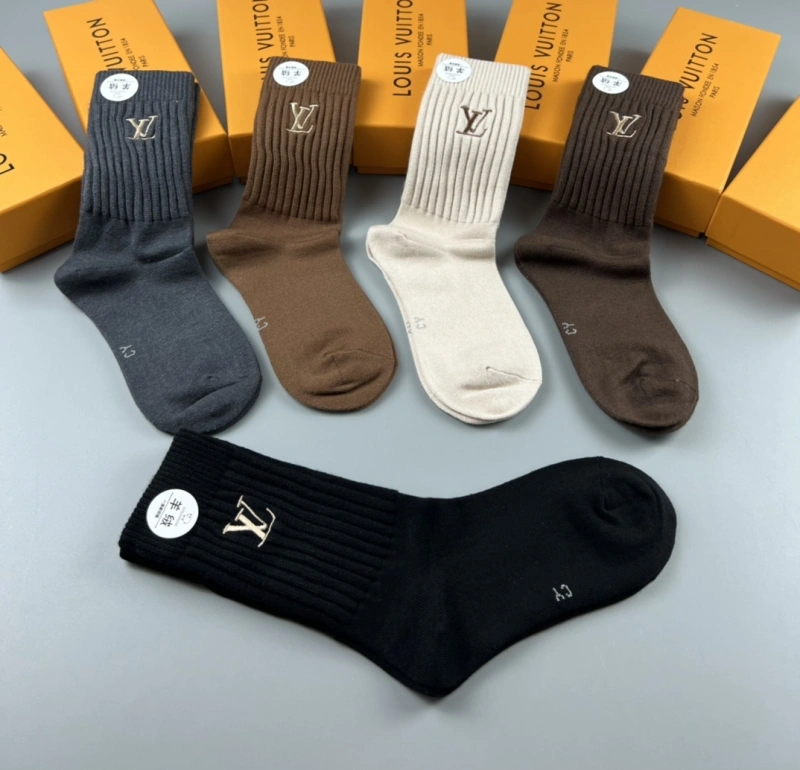 Accurate model Louis Vuitton Socks