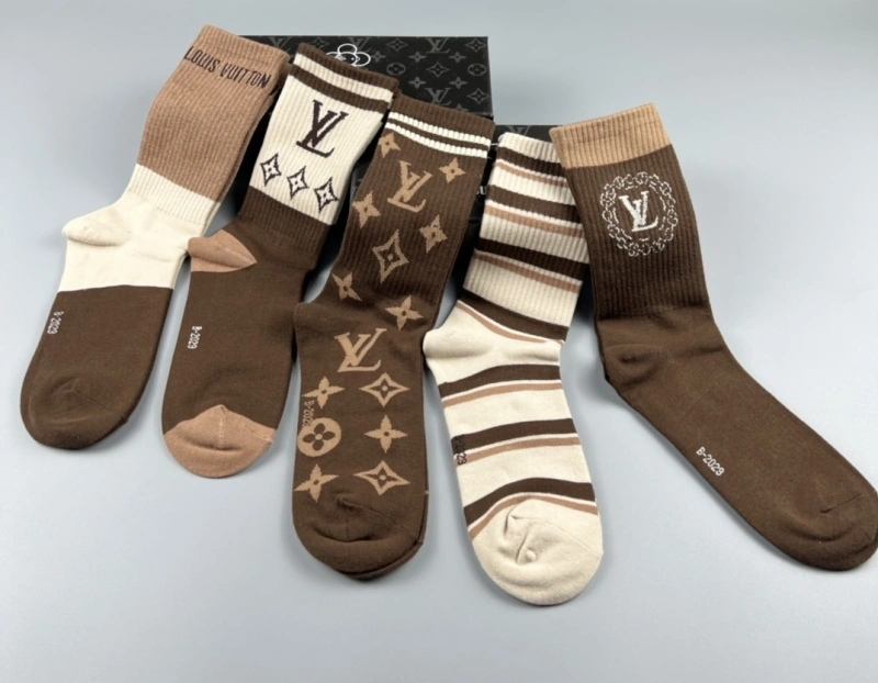 Low-cost Louis Vuitton Socks