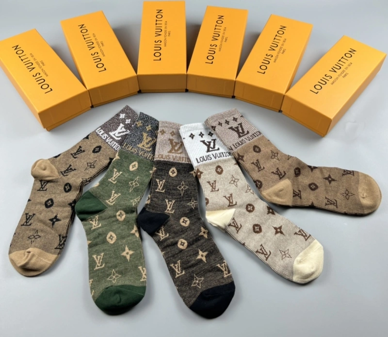 Value-priced Louis Vuitton Socks