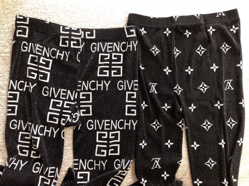 Reasonably priced Louis Vuitton Socks