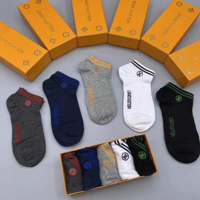 Bargain Louis Vuitton Socks
