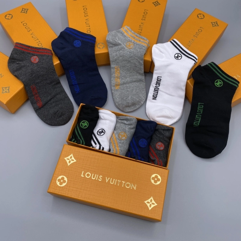 Bargain Louis Vuitton Socks