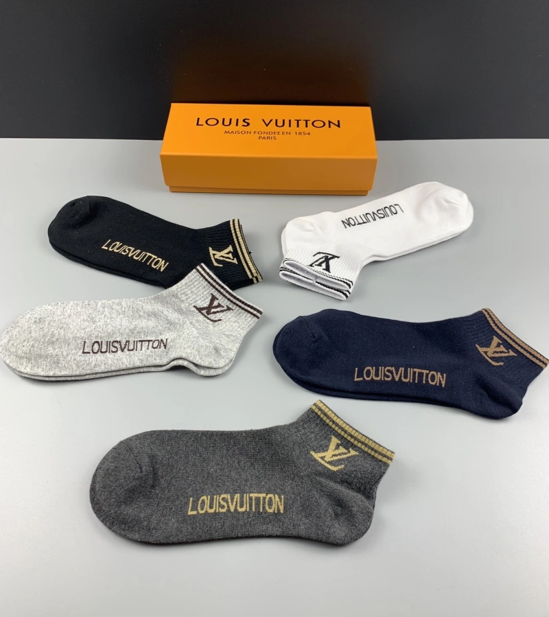 Affordable Louis Vuitton Socks