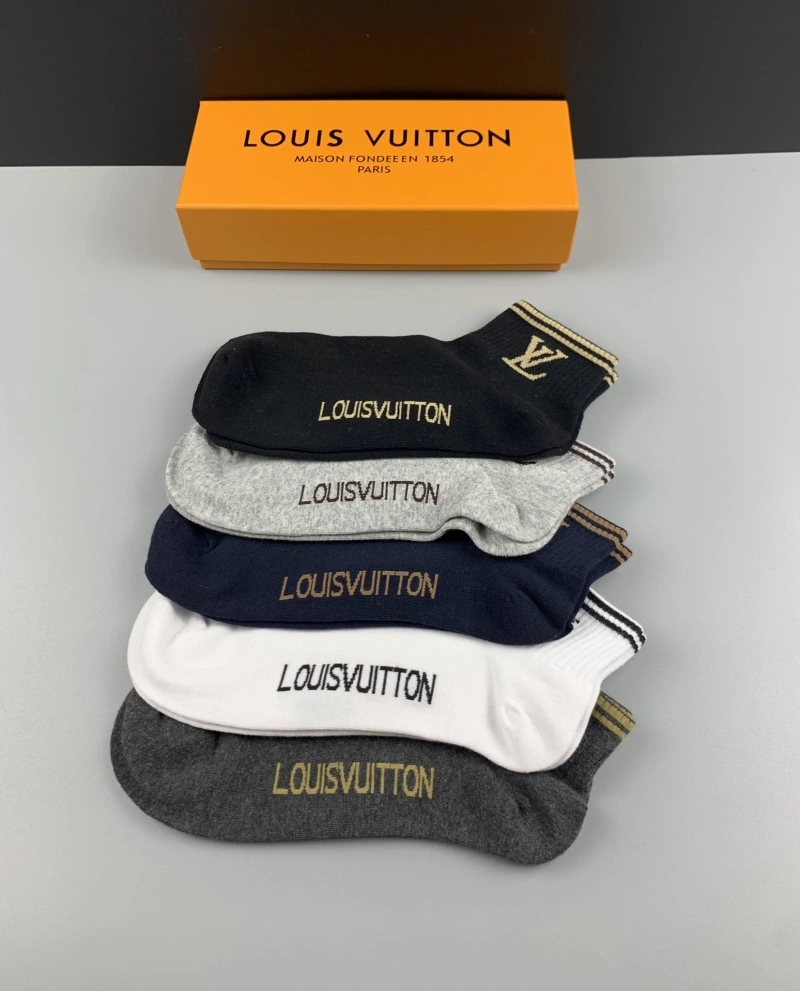 Affordable Louis Vuitton Socks