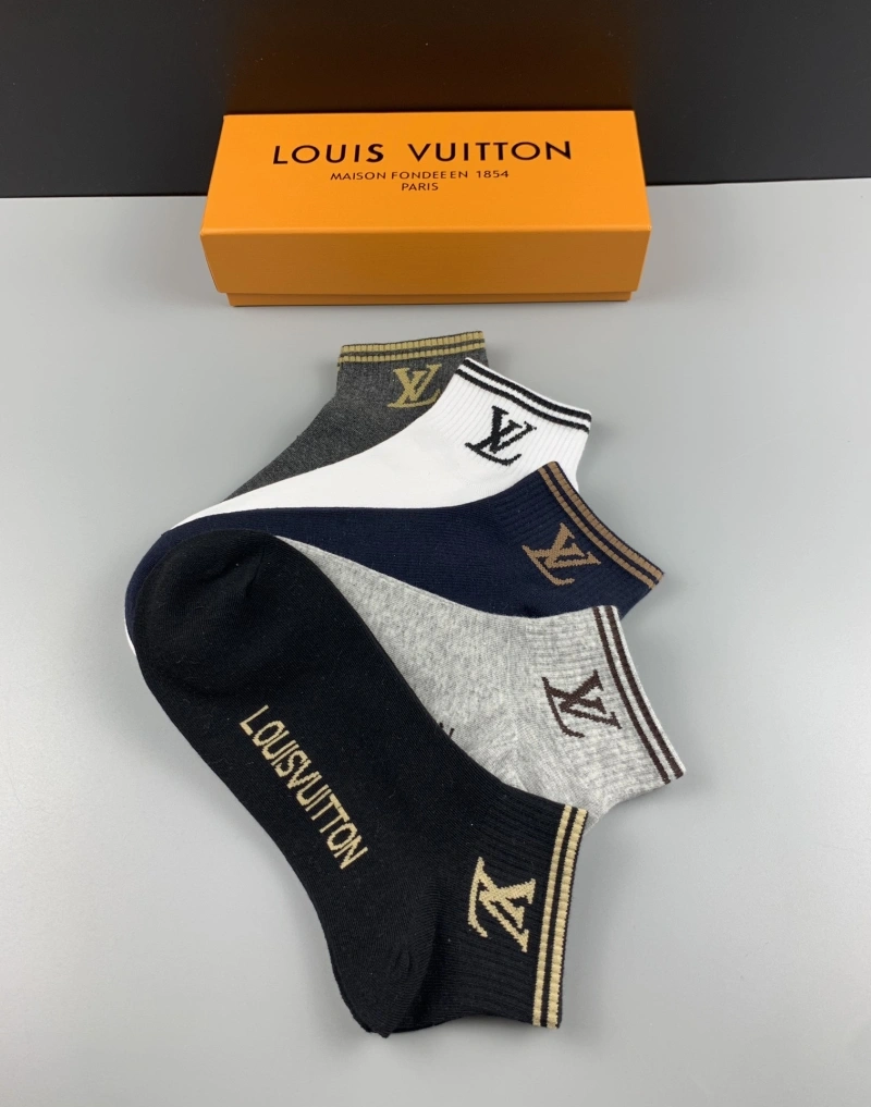 Affordable Louis Vuitton Socks