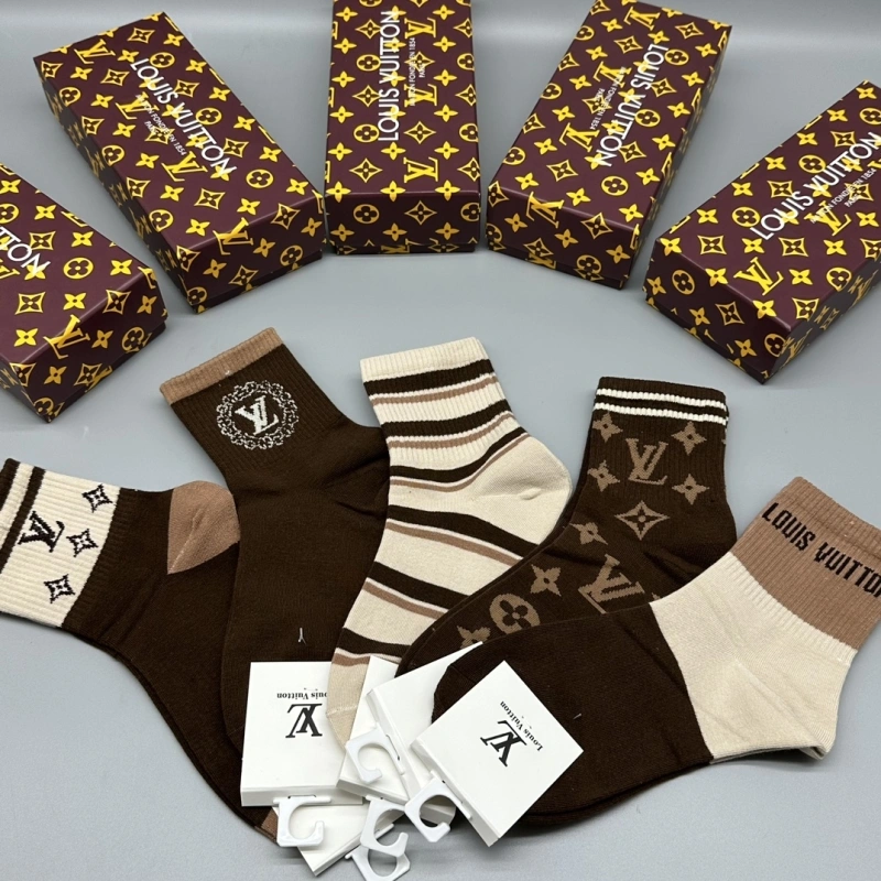 Low-cost Louis Vuitton Socks
