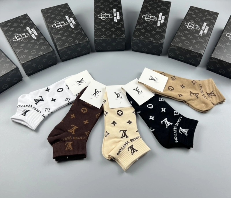 Factory-made Louis Vuitton Socks