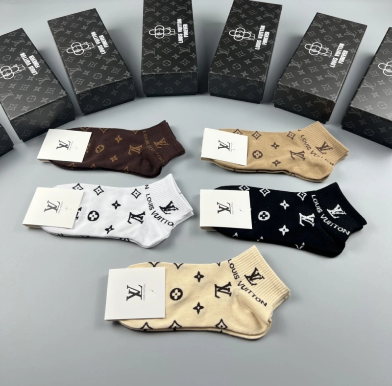 Factory-made Louis Vuitton Socks