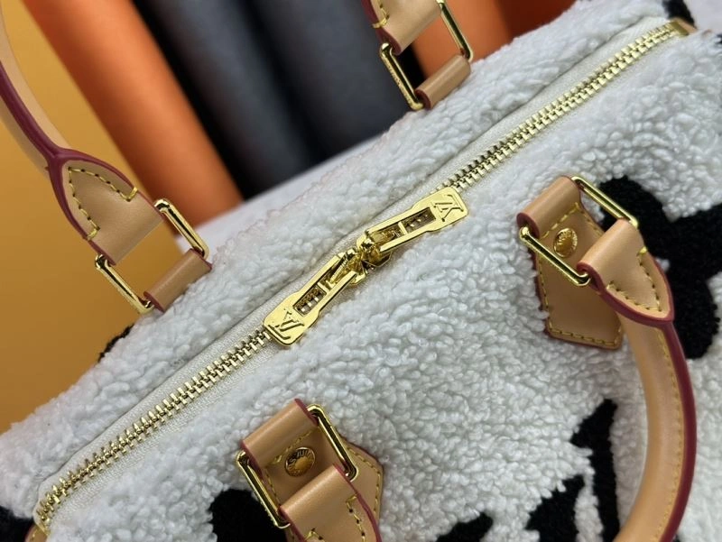Official Louis Vuitton Speedy Bags