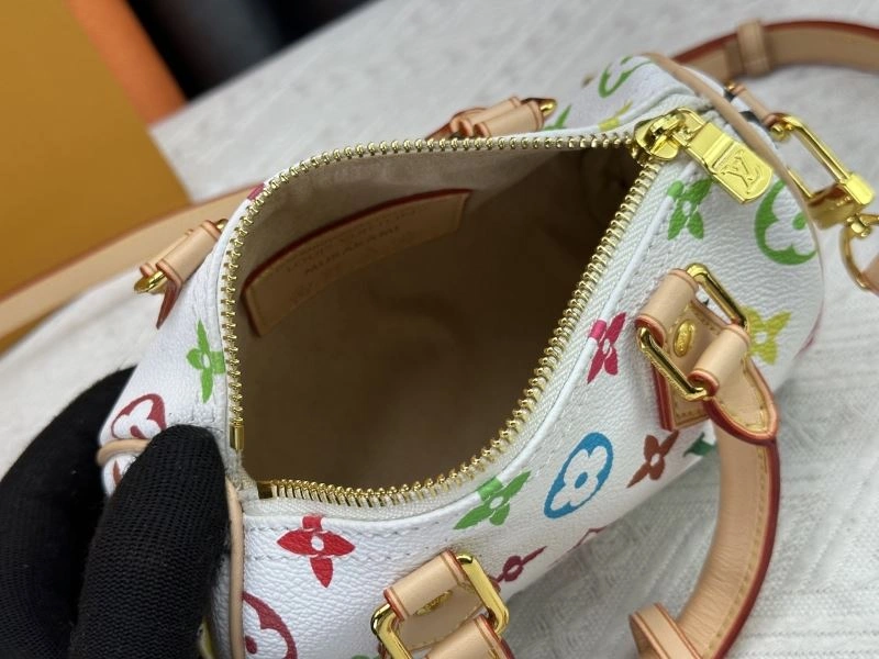 Indistinguishable Louis Vuitton Speedy Bags