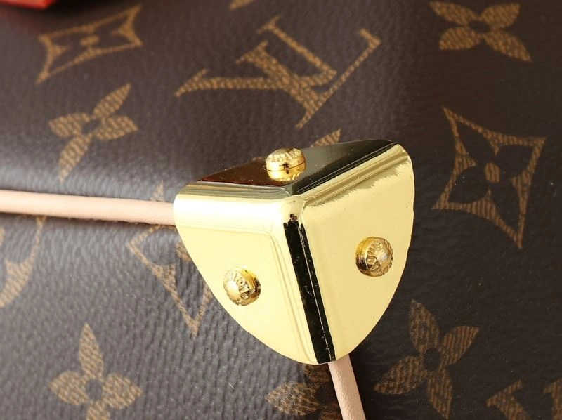 Brand-authenticated Louis Vuitton Speedy Bags