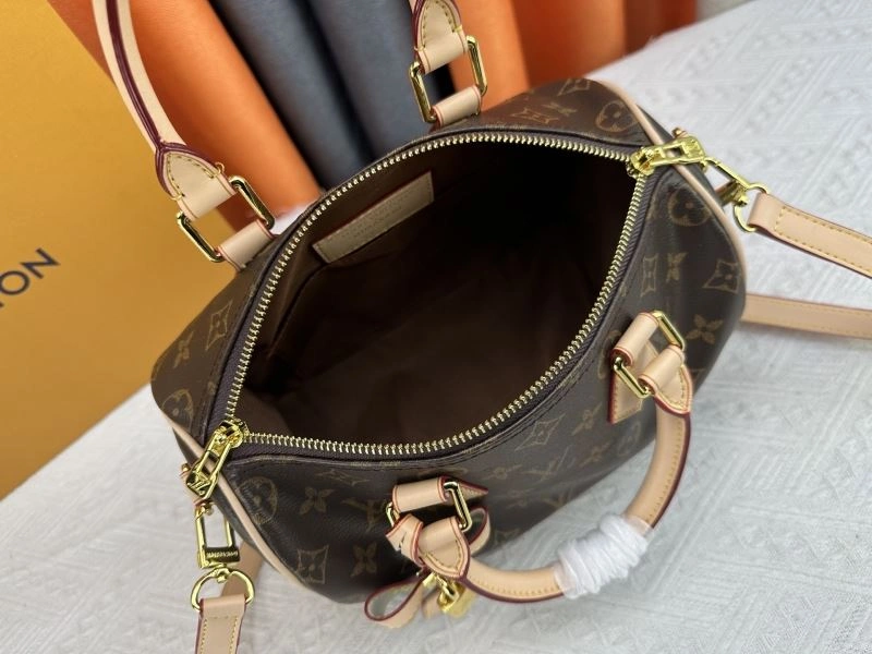 Cut-rate Louis Vuitton Speedy Bags