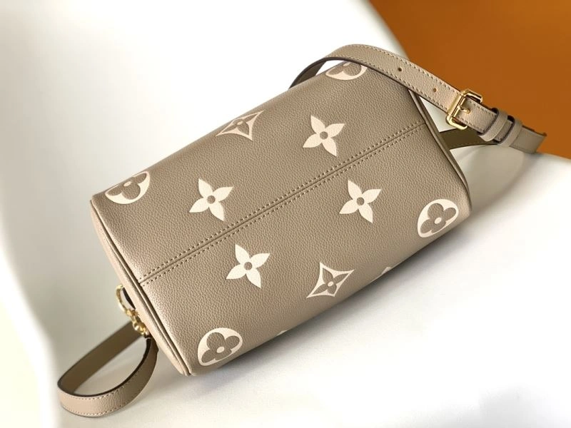 Inexpensive Louis Vuitton Speedy Bags