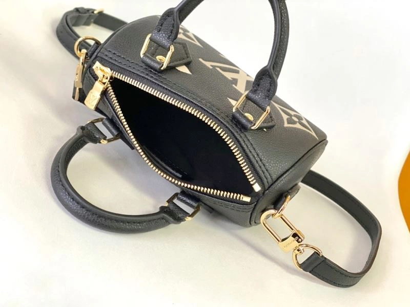 Exact replica Louis Vuitton Speedy Bags