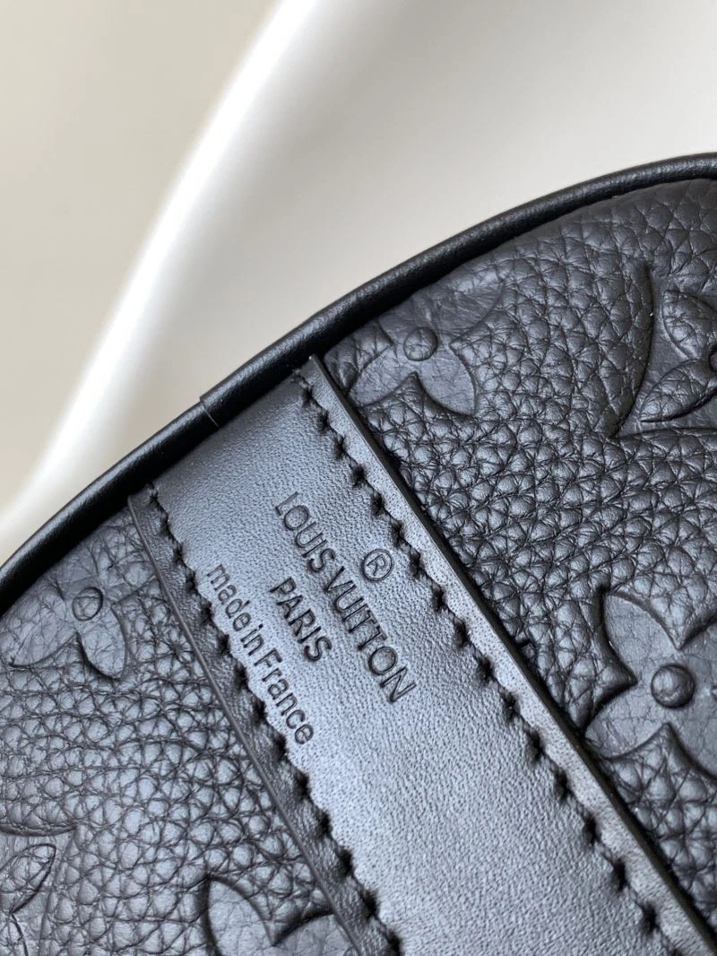 Exact replica Louis Vuitton Speedy Bags