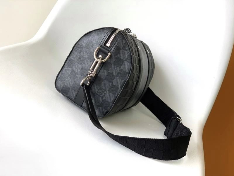 Brand-authenticated Louis Vuitton Speedy Bags