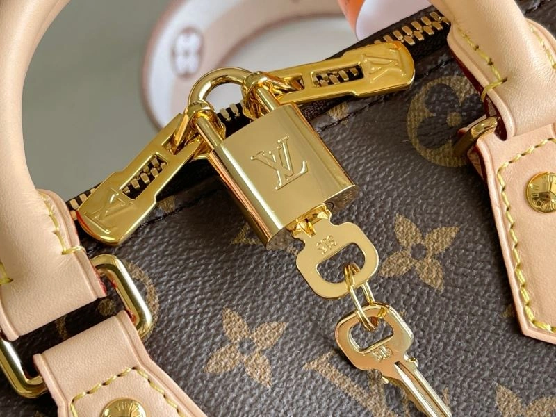 Brand-authenticated Louis Vuitton Speedy Bags