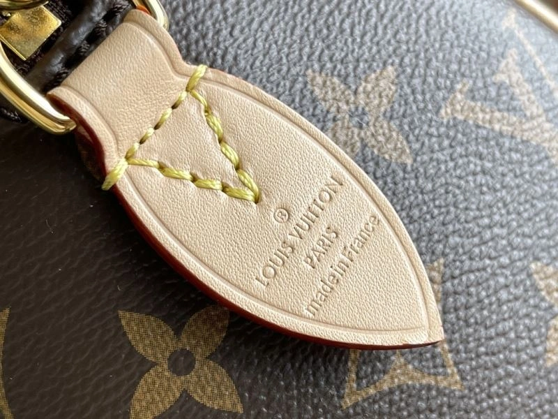 Exact replica Louis Vuitton Speedy Bags