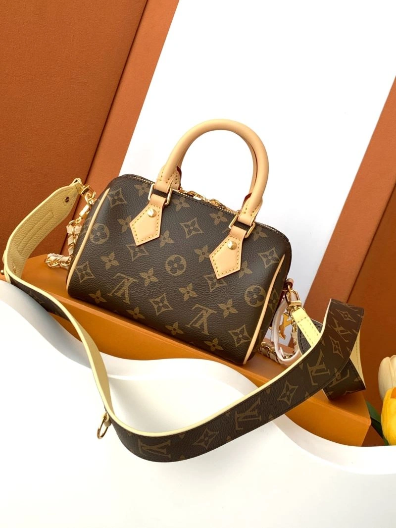 Indistinguishable Louis Vuitton Speedy Bags