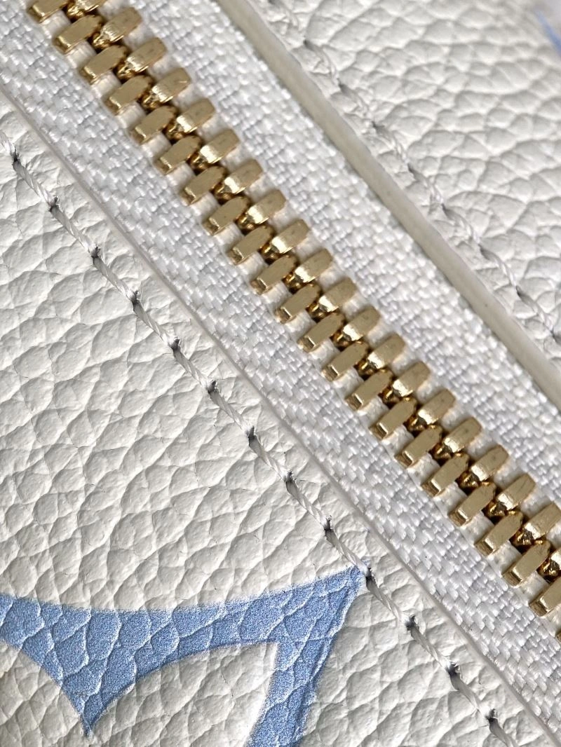 High accuracy Louis Vuitton Speedy Bags