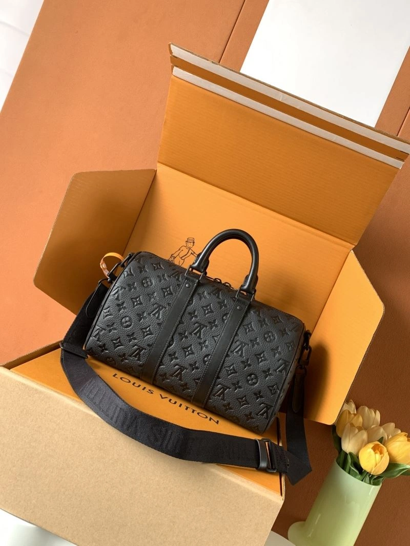 Exact replica Louis Vuitton Speedy Bags