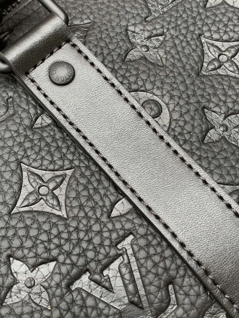 Exact replica Louis Vuitton Speedy Bags