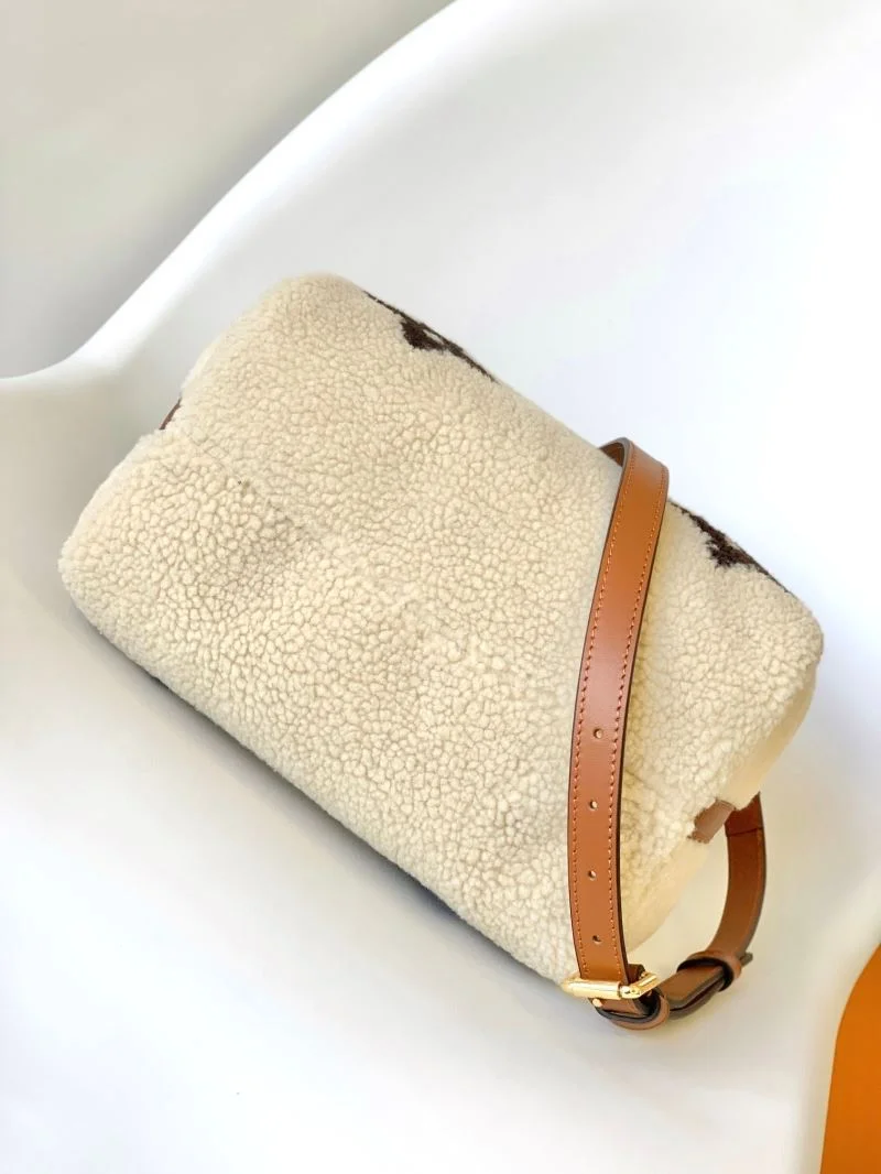 Precise copy Louis Vuitton Speedy Bags