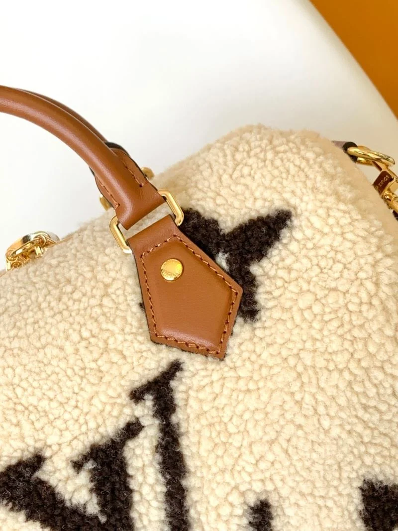 Precise copy Louis Vuitton Speedy Bags