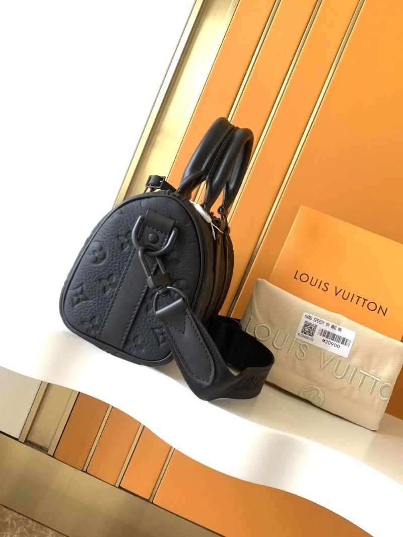 Exact replica Louis Vuitton Speedy Bags