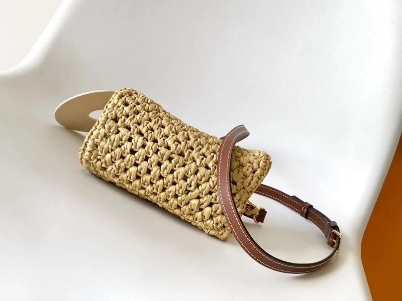 Value-priced Louis Vuitton Speedy Bags