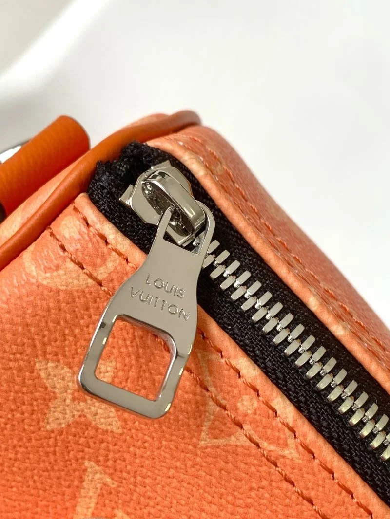Top mirror Louis Vuitton Speedy Bags