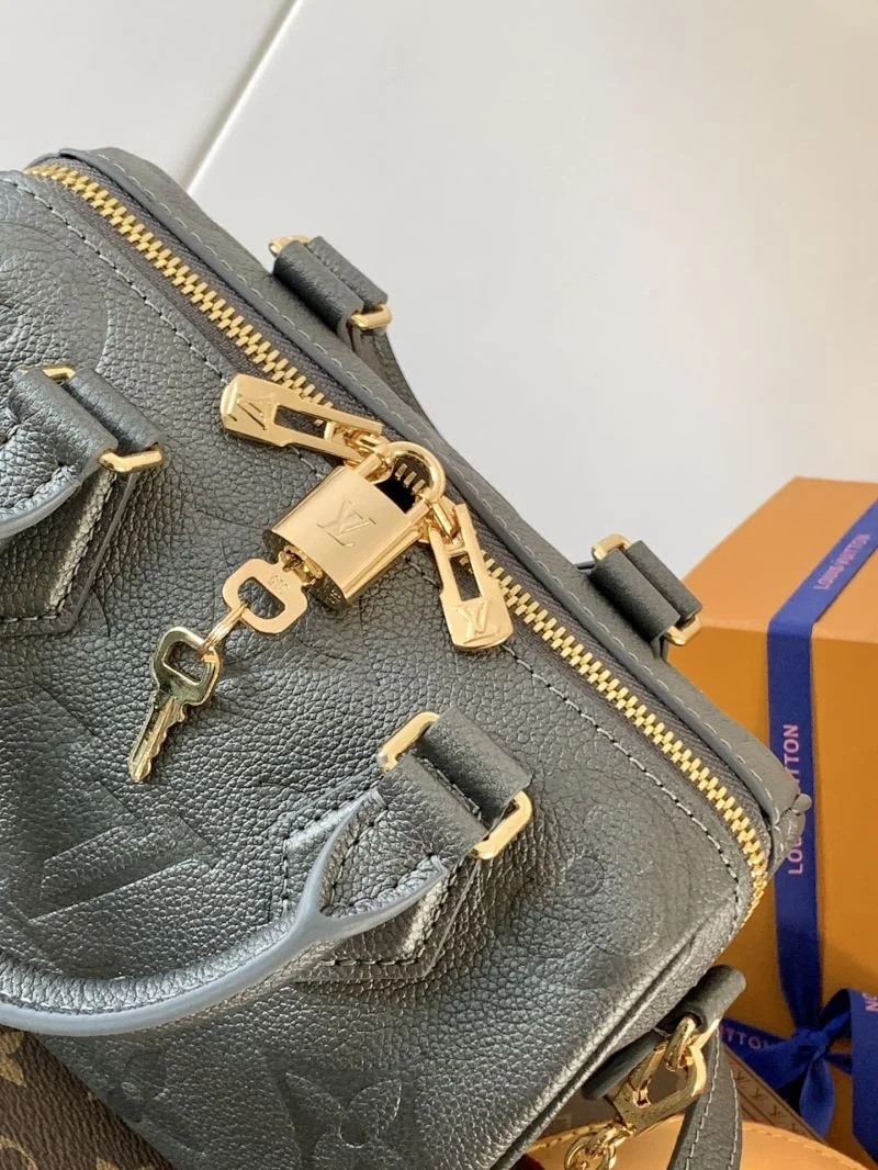 Original Louis Vuitton Speedy Bags