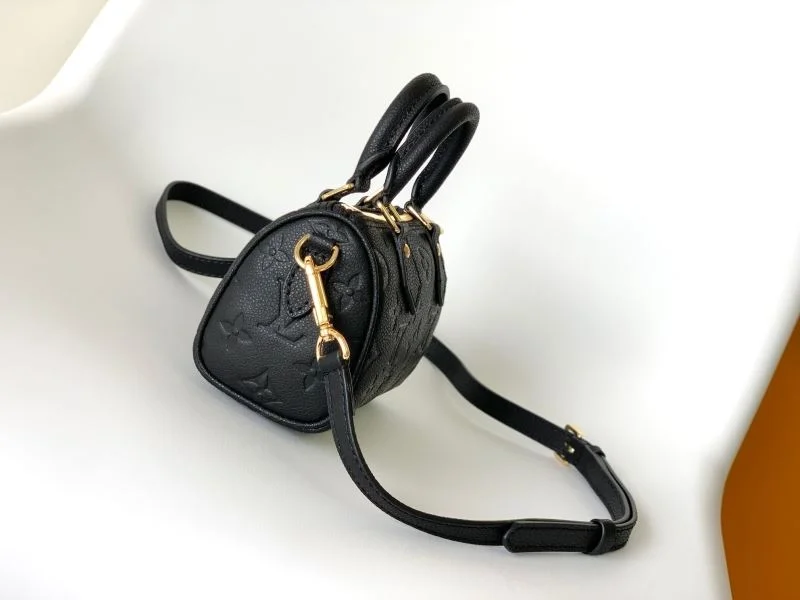 Exact replica Louis Vuitton Speedy Bags