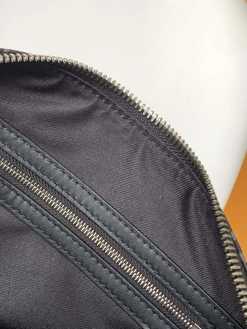 Indistinguishable Louis Vuitton Speedy Bags