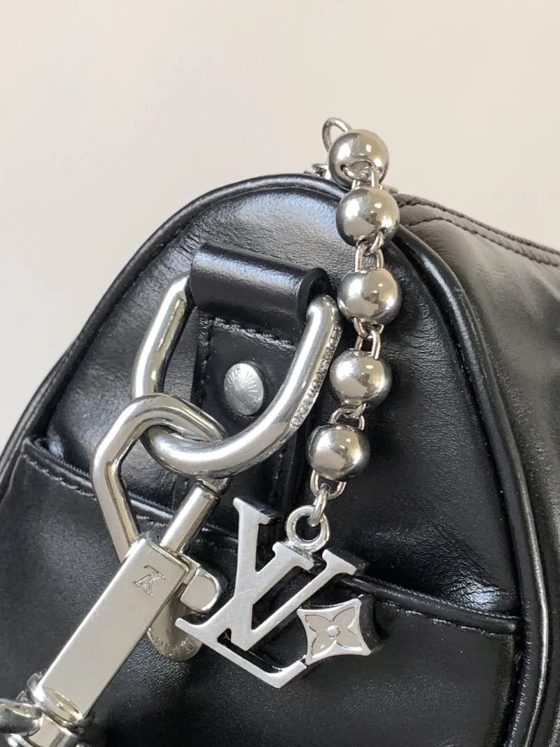 Brand-authenticated Louis Vuitton Speedy Bags